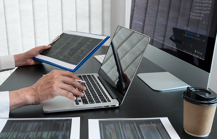 Qué es el clean code y cómo puede ayudar a tu negocio online - TIC Negocios